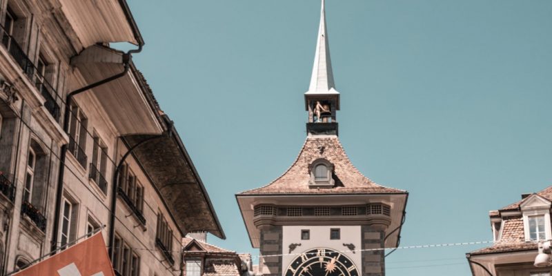 Préparation à la naturalisation suisse - Bell Switzerland